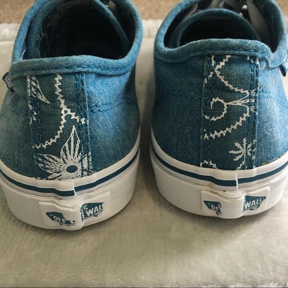 Vans | Shoes | Womens Blue Floral Insole Vans Sneakers Size 9 | Poshmark